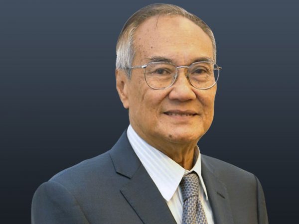 Mantan Ketua Hakim Negara, Tun Zaki Azmi dilantik Pro-Canselor USIM ...